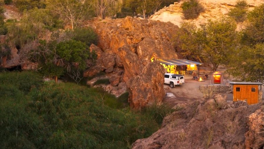 Ongongo Waterfall Campsite: Camping-Site in Palmwag / Sesfontein