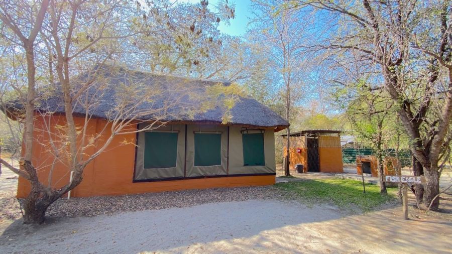 Mukolo Camp: Camp with Cabin in Kwando
