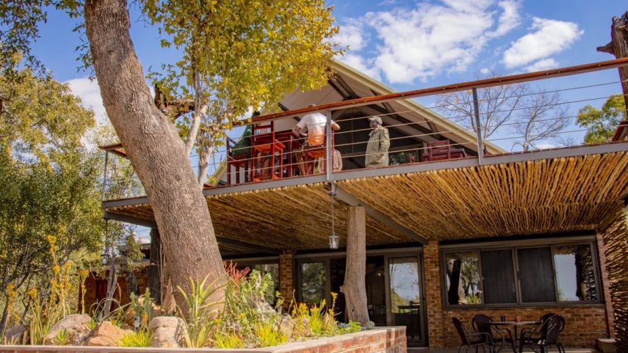 Sian Simba River Lodge: Lodge in Zambezi National Park