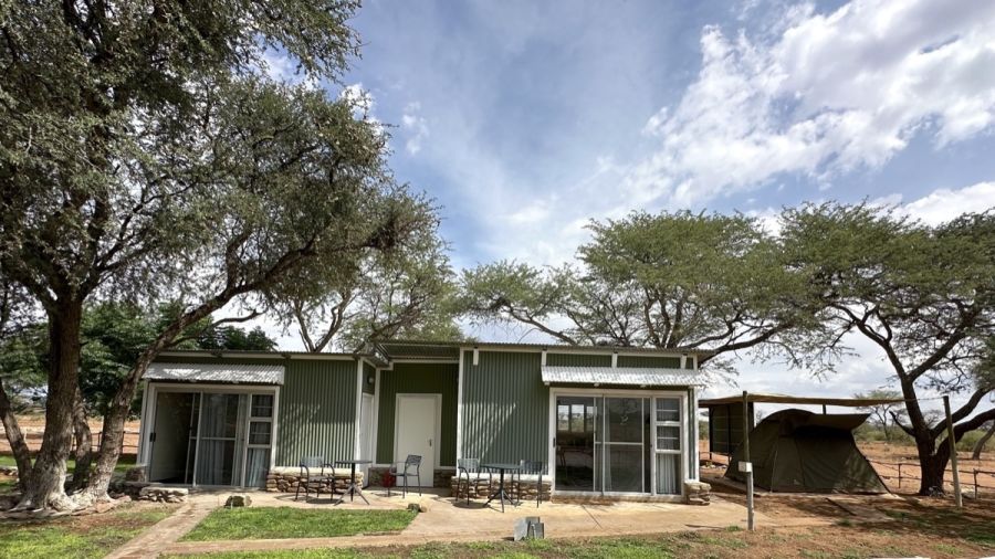 Kameeldoring Glamping: Self Catering in Gobabis