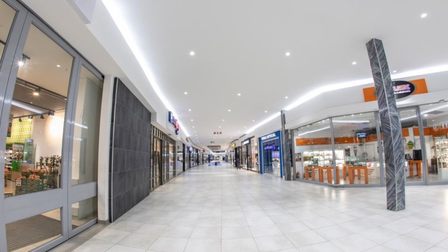 Dunes Mall: Shopping in Walvis Bay